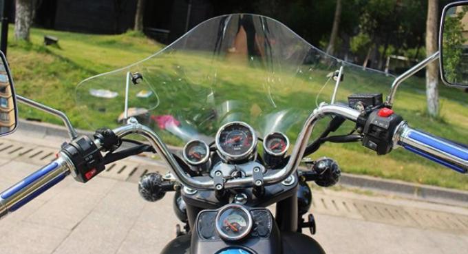 High Powered Kick Start 200cc Chopper Motorcycle with Counterbalance engine