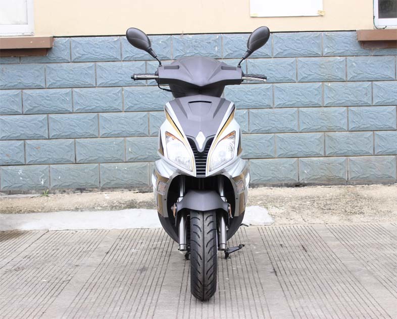 150cc Engine Gas Moped Scooter 12" Front Disc And Rear Drum Brake With ...